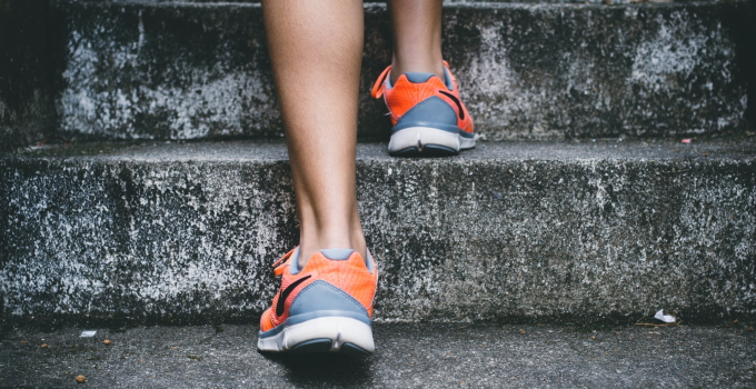 Plyometrics For Vertical Jump Training (8 Best Exercises)